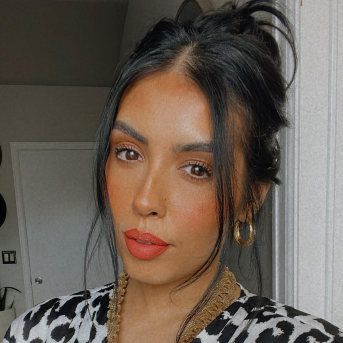 Felicia Gonzalez's Amazon Page