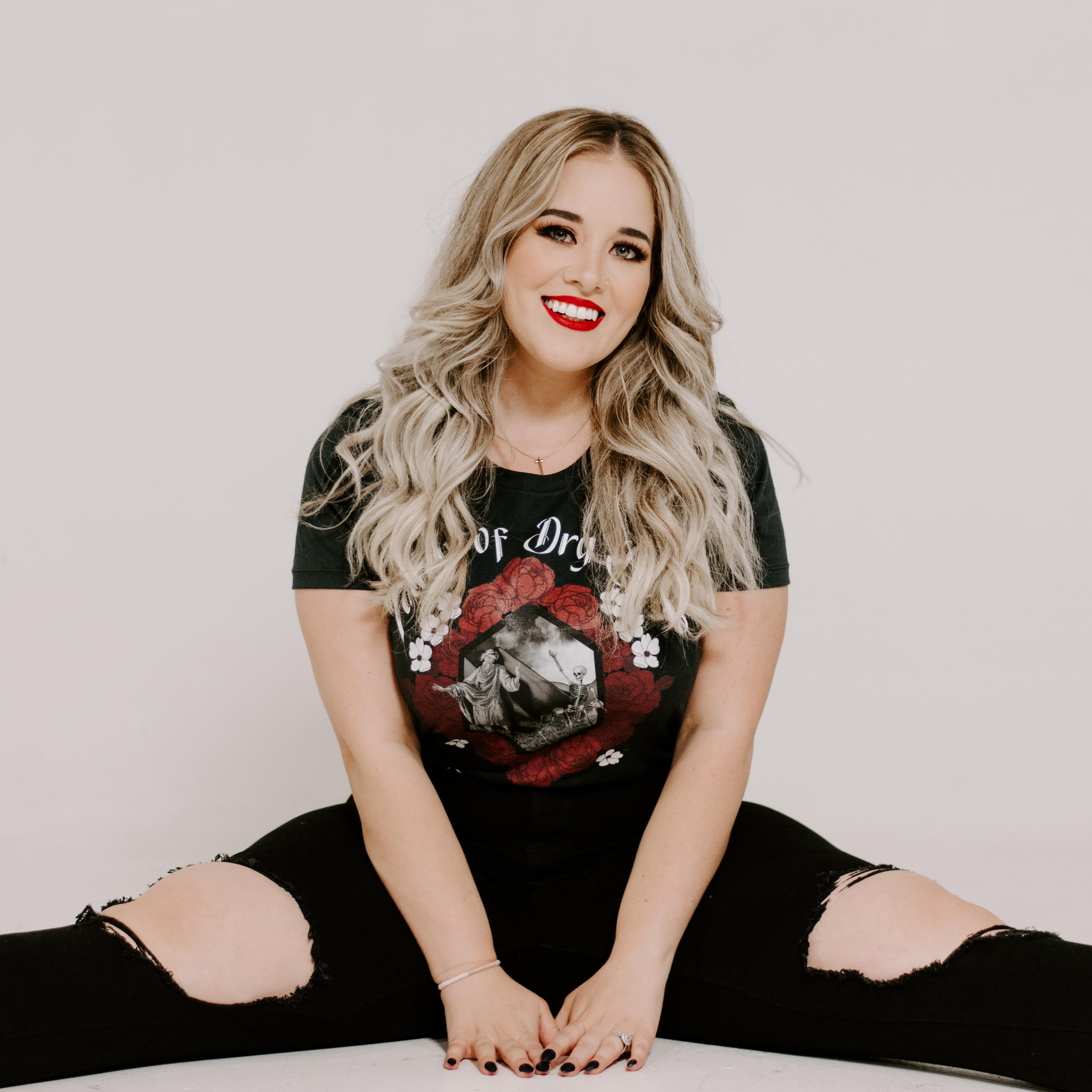 Fe Mundo's Amazon Page