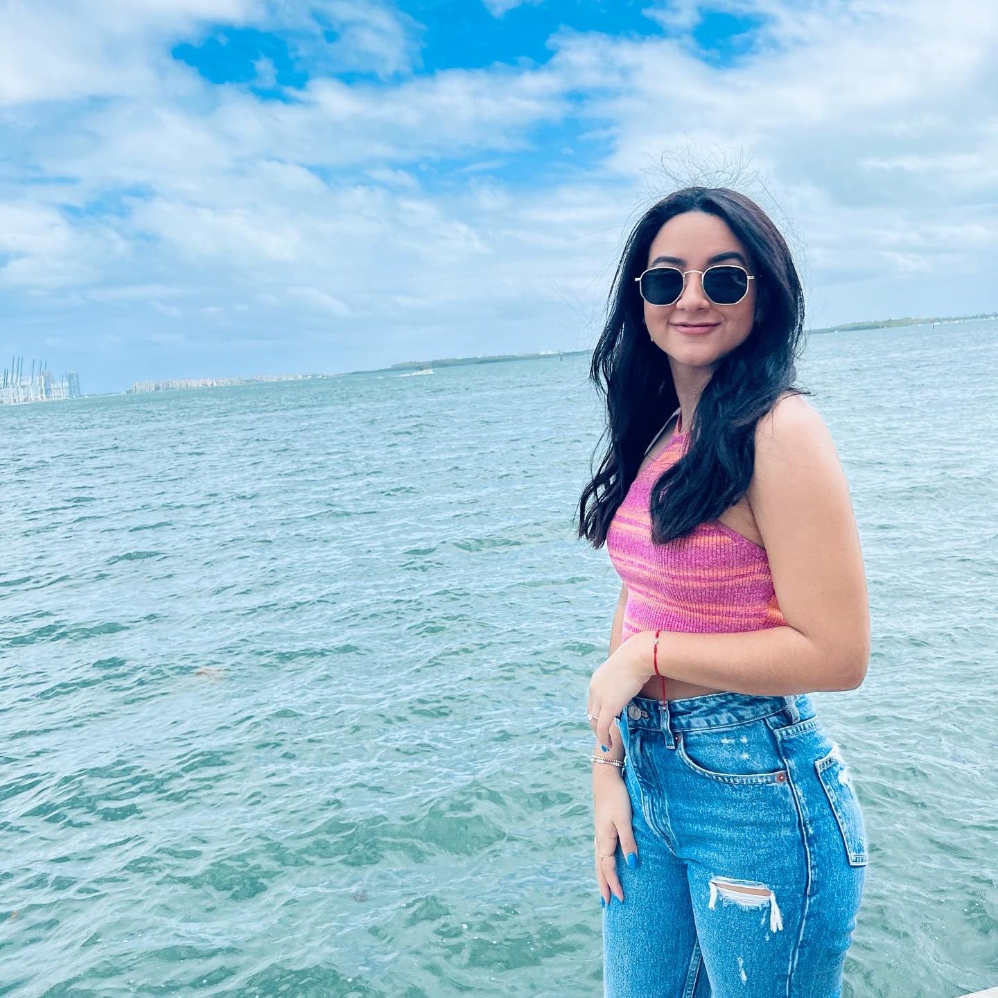 Gexenia Valdes's Amazon Page