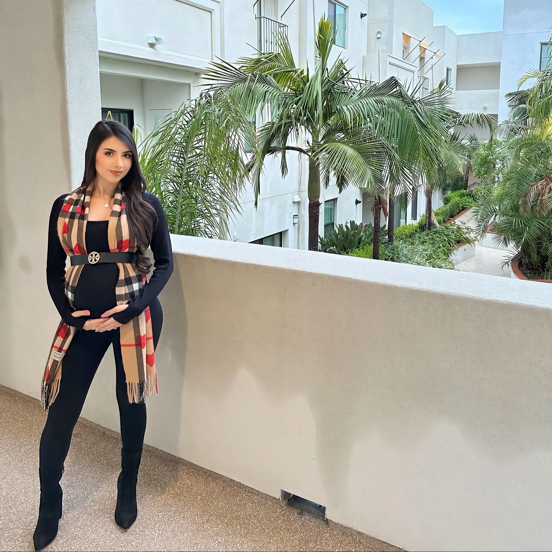 Gissela Ontiveros's Amazon Page