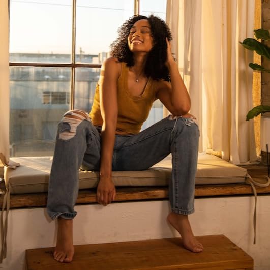 Ajunay Edwards's Amazon Page