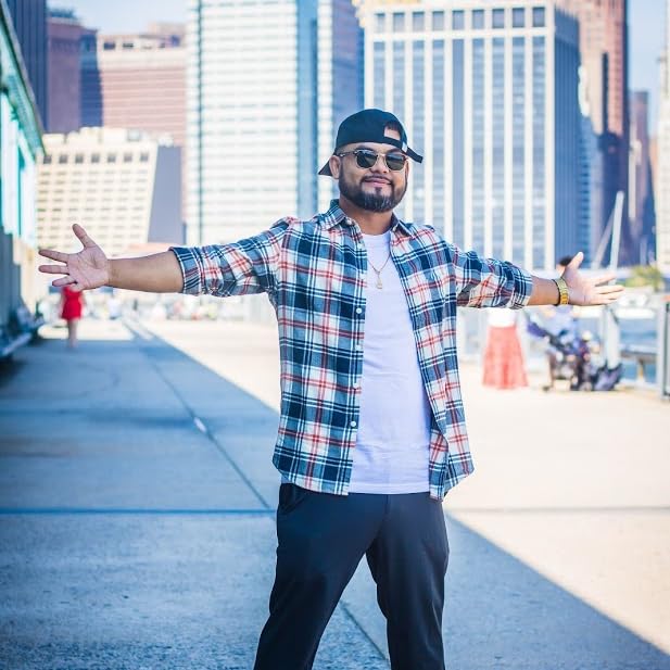 Hella Chluy's Amazon Page