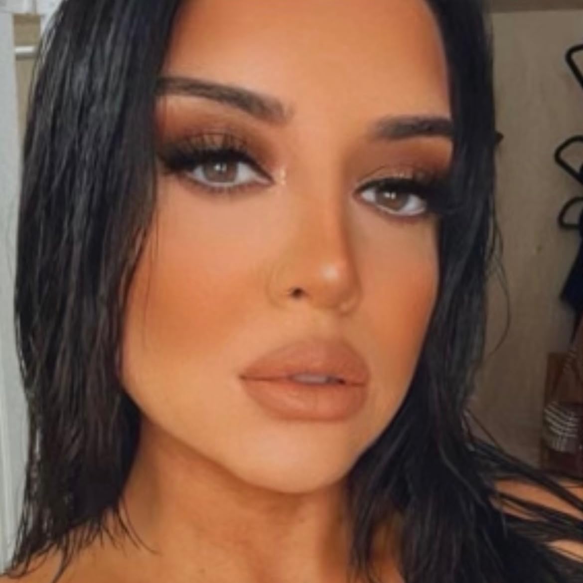 Sadaf Sara lifestyle favorites's Amazon Page