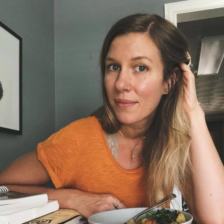 Lisa McLeod's Amazon Page