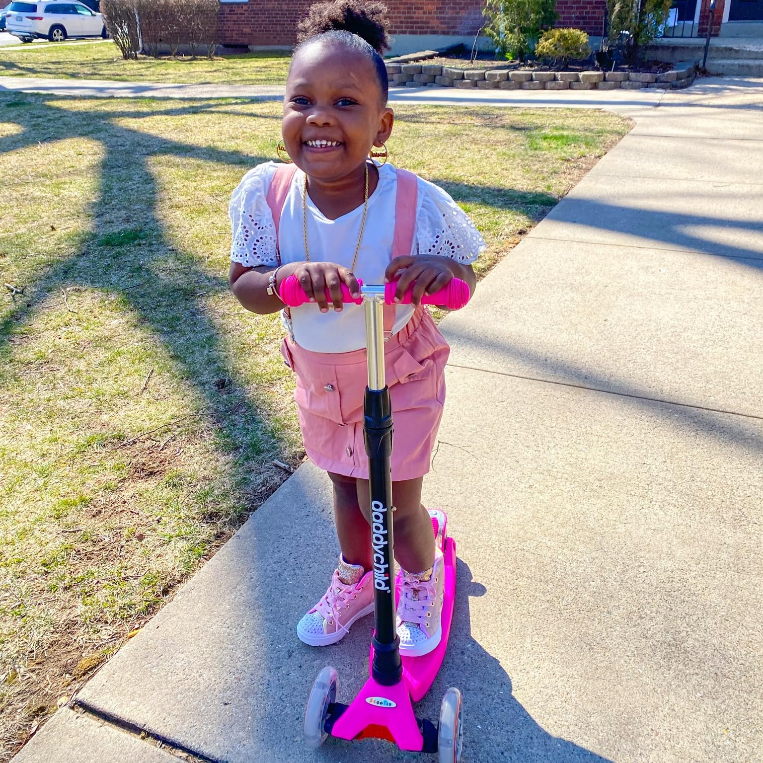 Azariah and mommy's Amazon Page