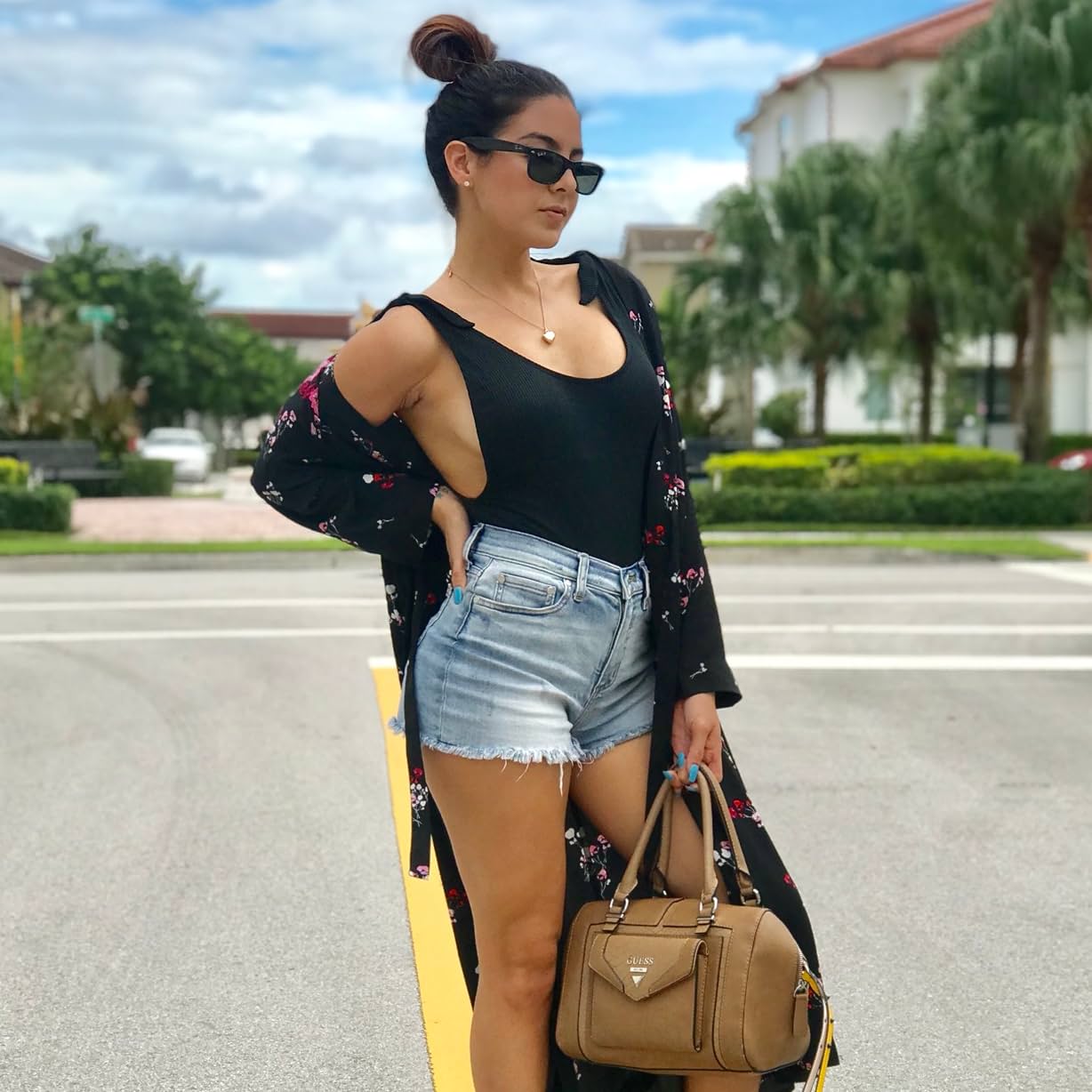 Issy Dominguez's Amazon Page