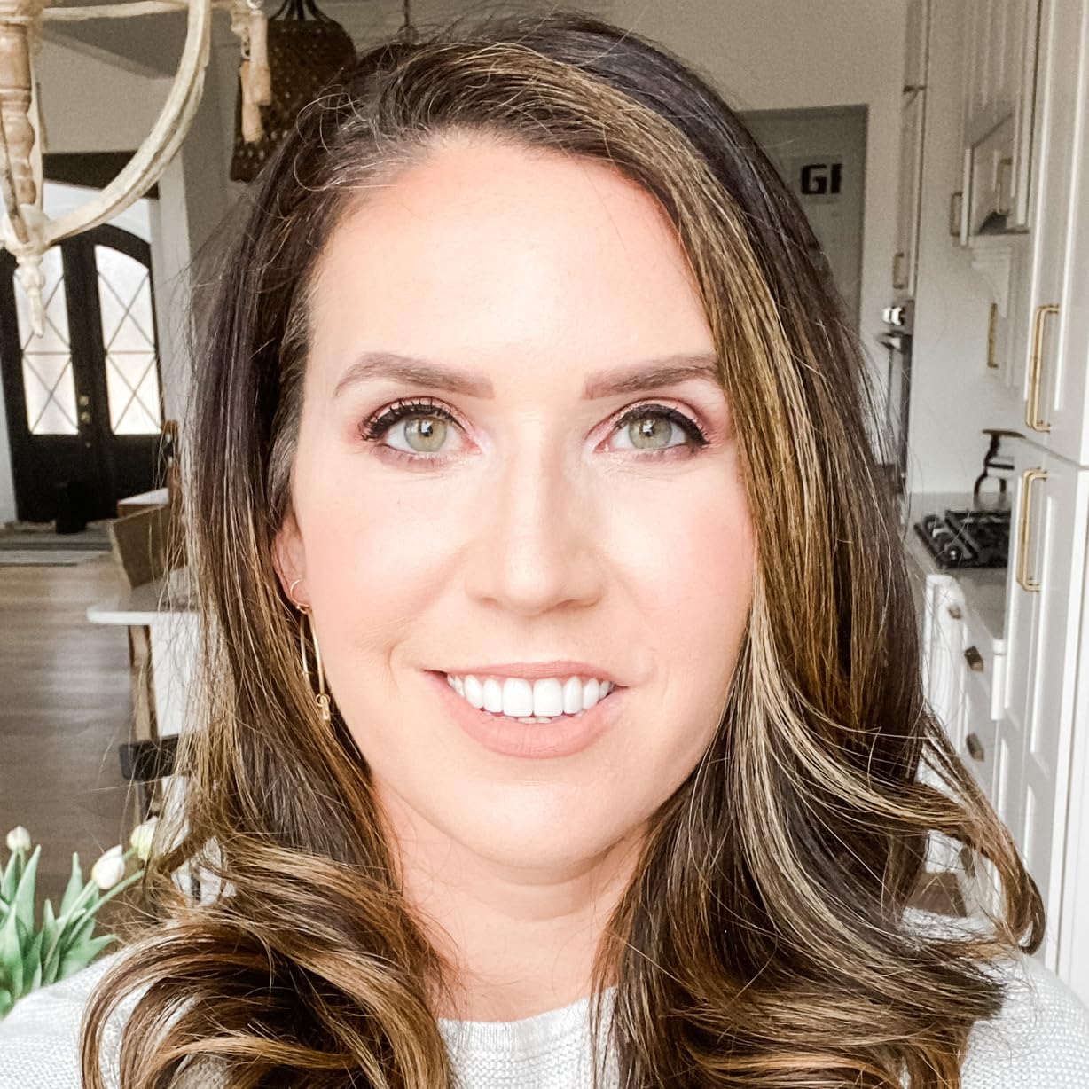 Feezor Farmhouse's Amazon Page