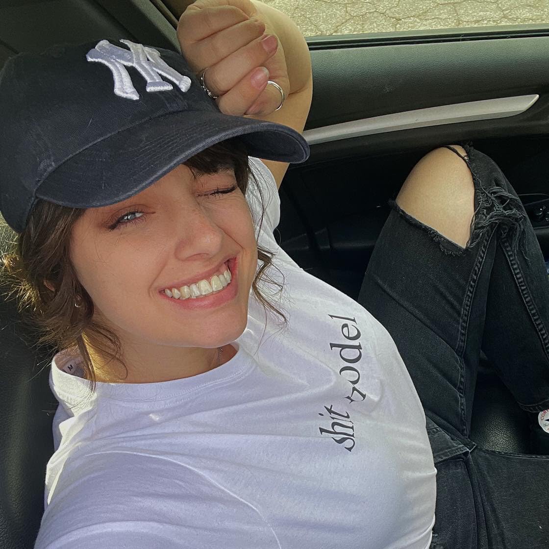 Sixtine Rouyre's Amazon Page