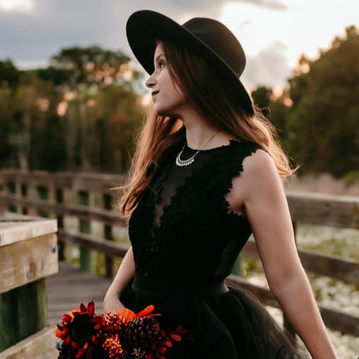 Isabel B.'s Amazon Page