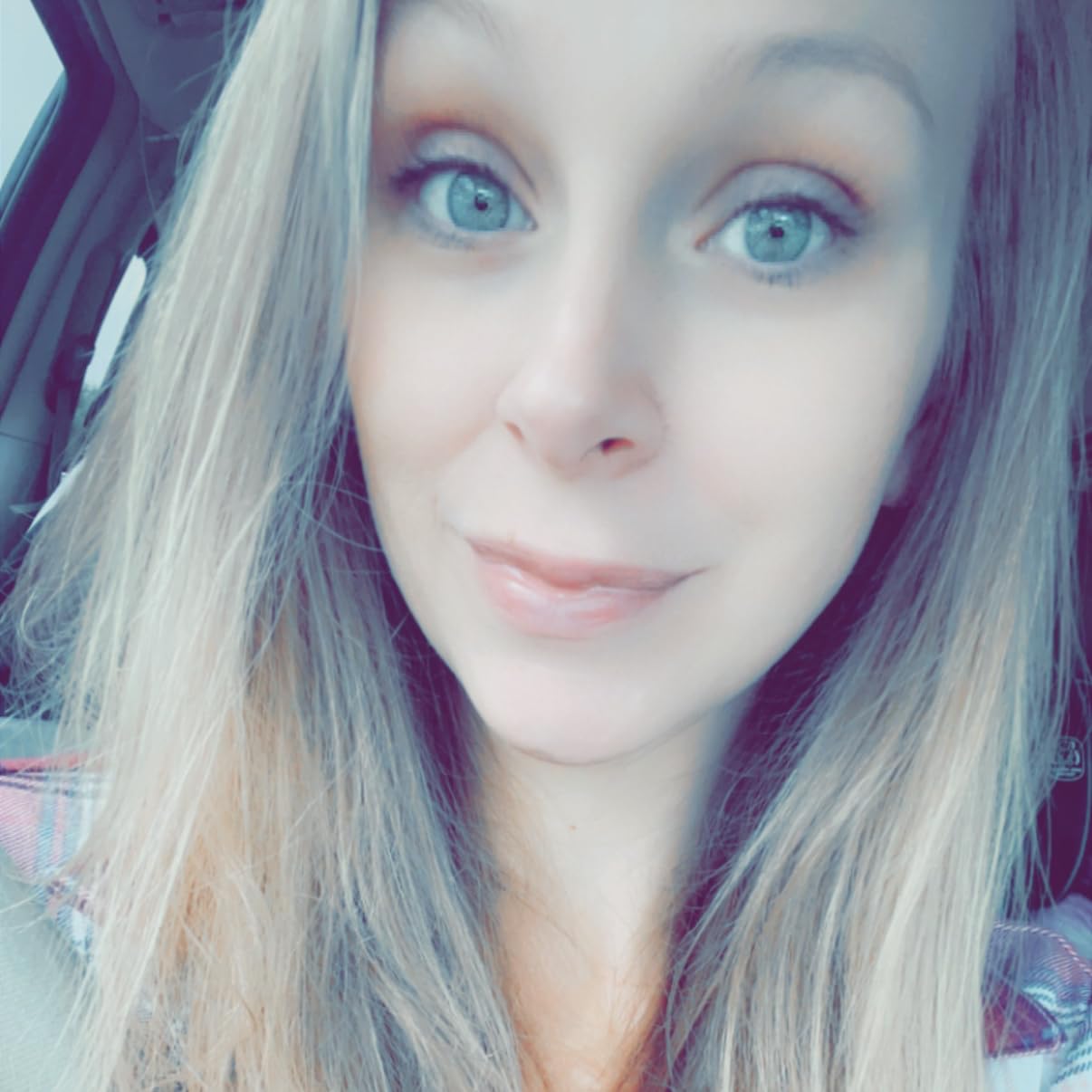 CleanWithChristina | Instagram, Facebook, TikTok | Linktree