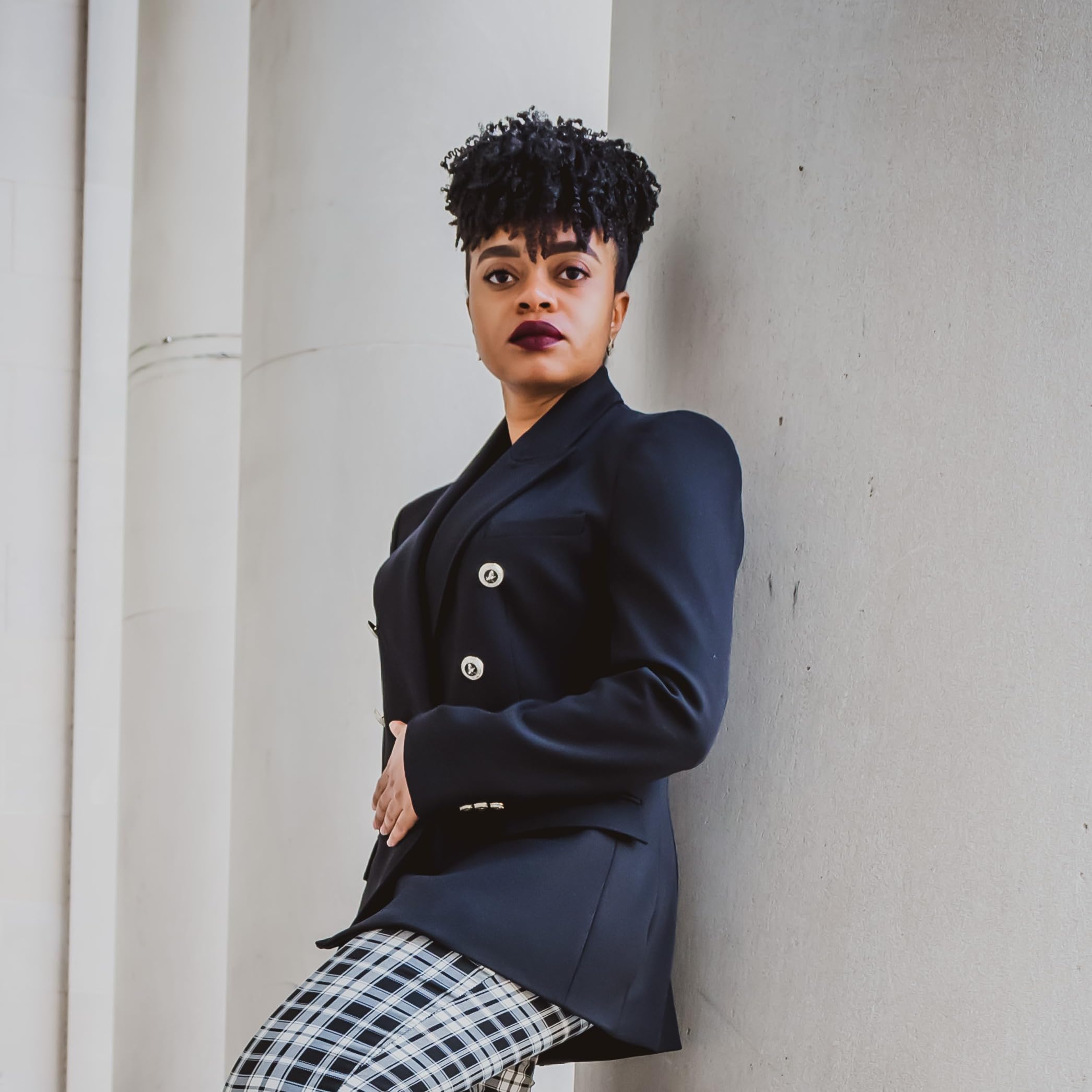 Simone Dennis's Amazon Page