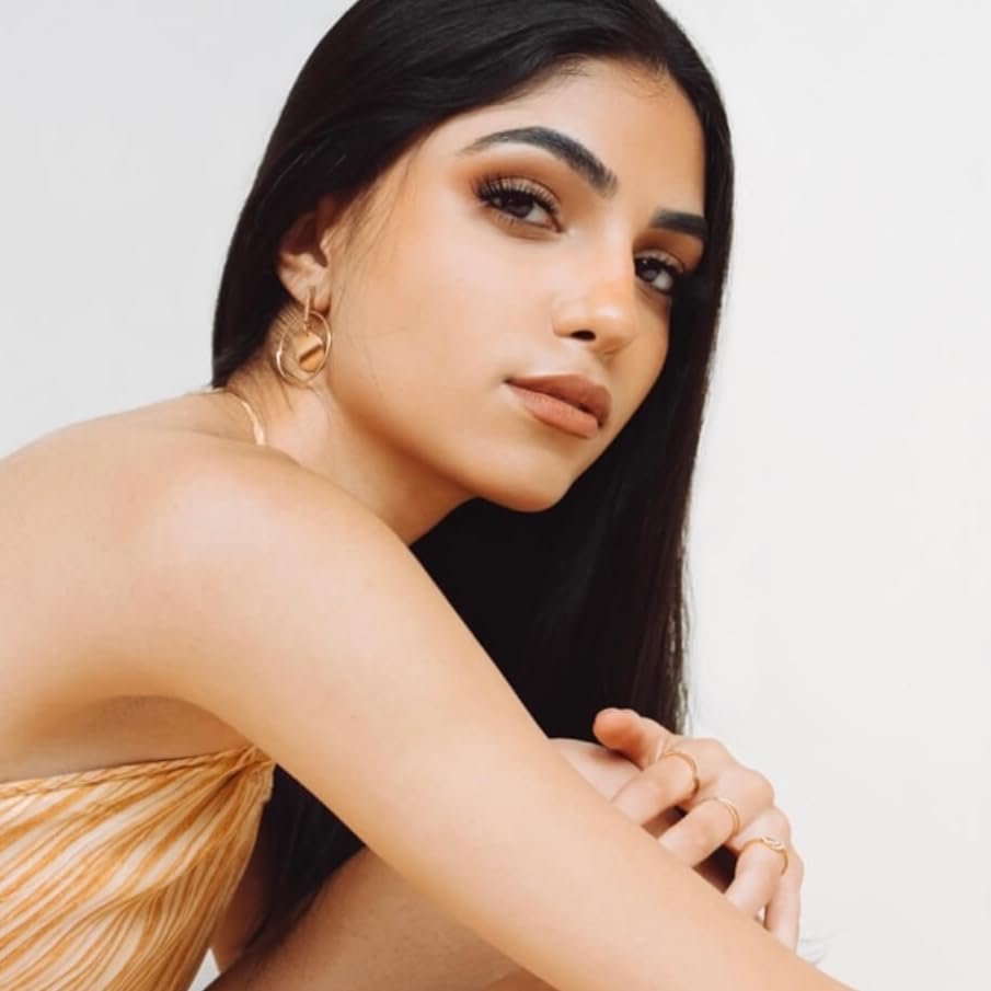 Ashna Gray's Amazon Page