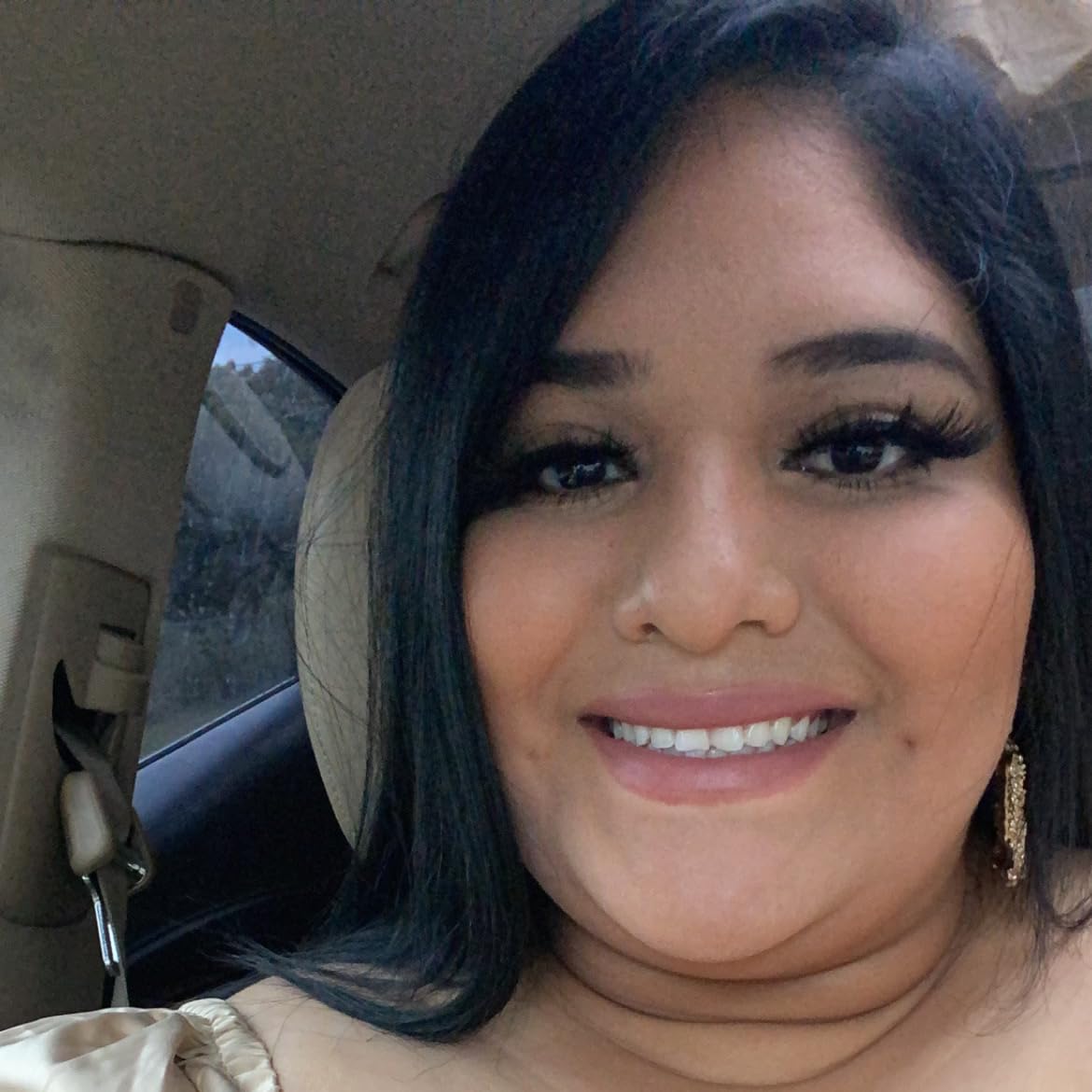 Itzel guzman💕's Amazon Page