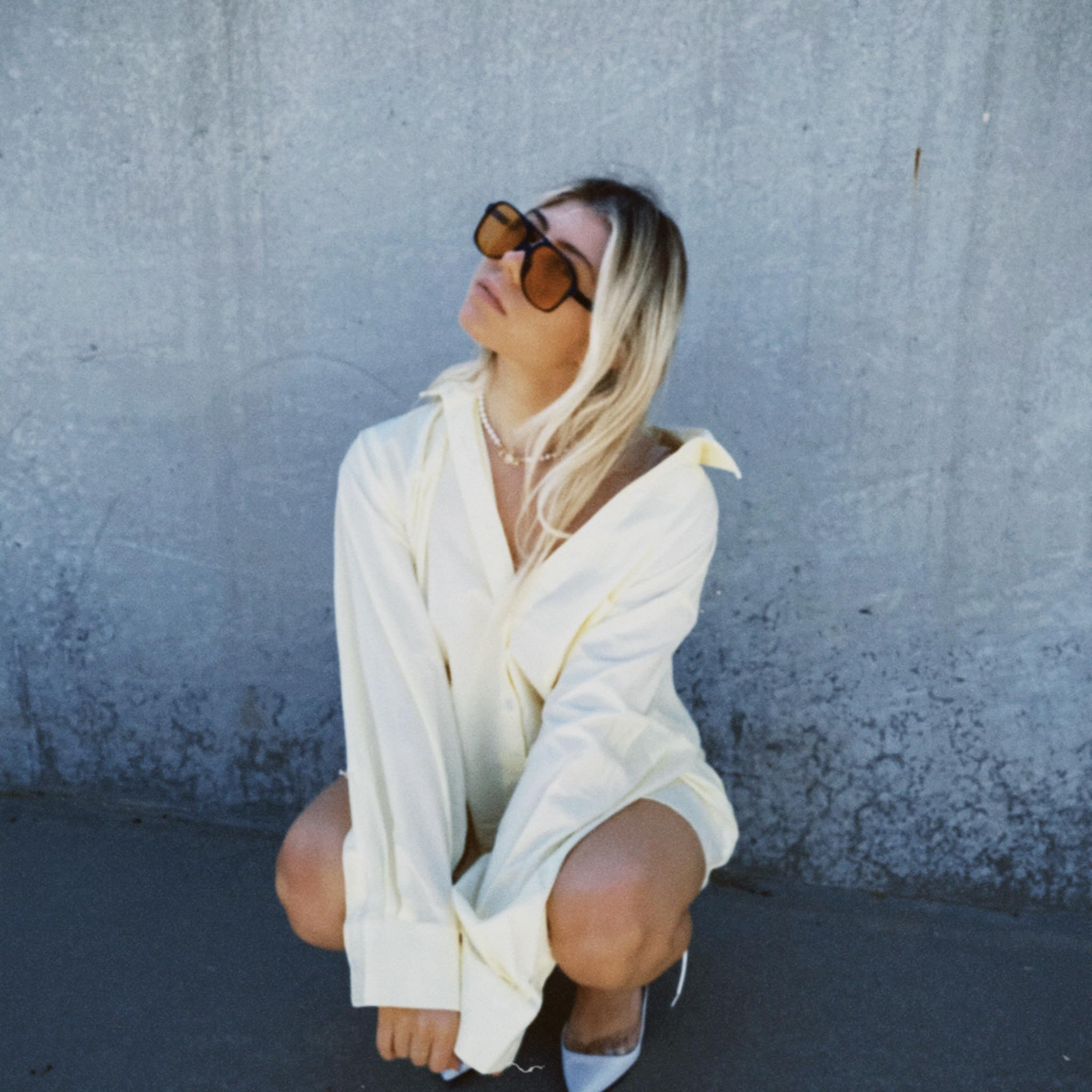 Alexis Damon's Amazon Page