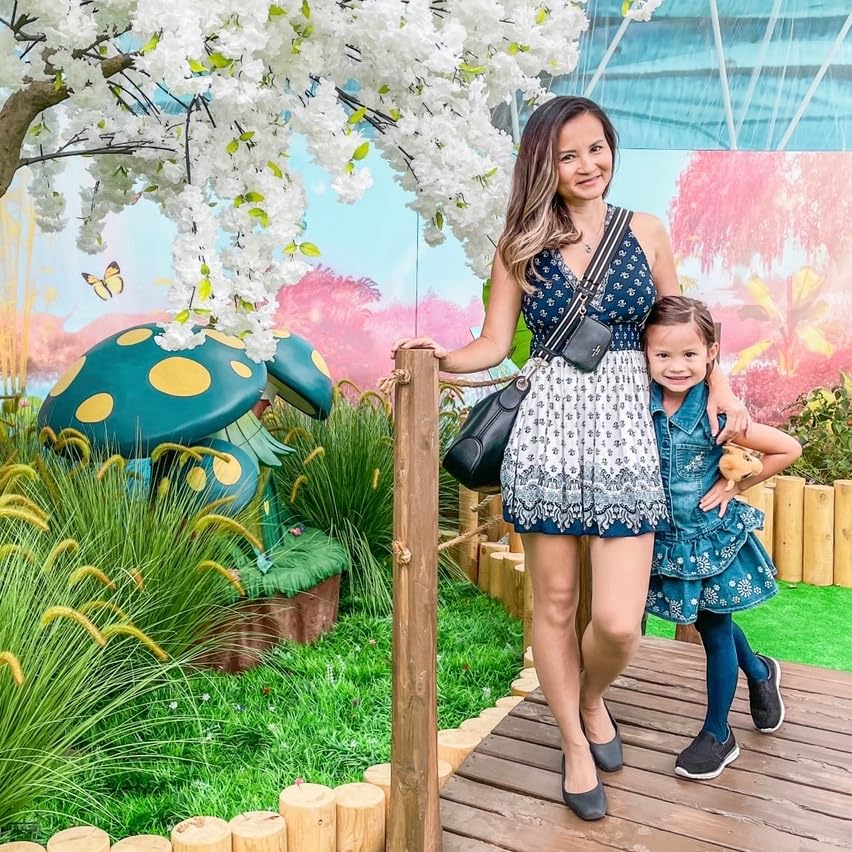 Linhy Banh's Amazon Page