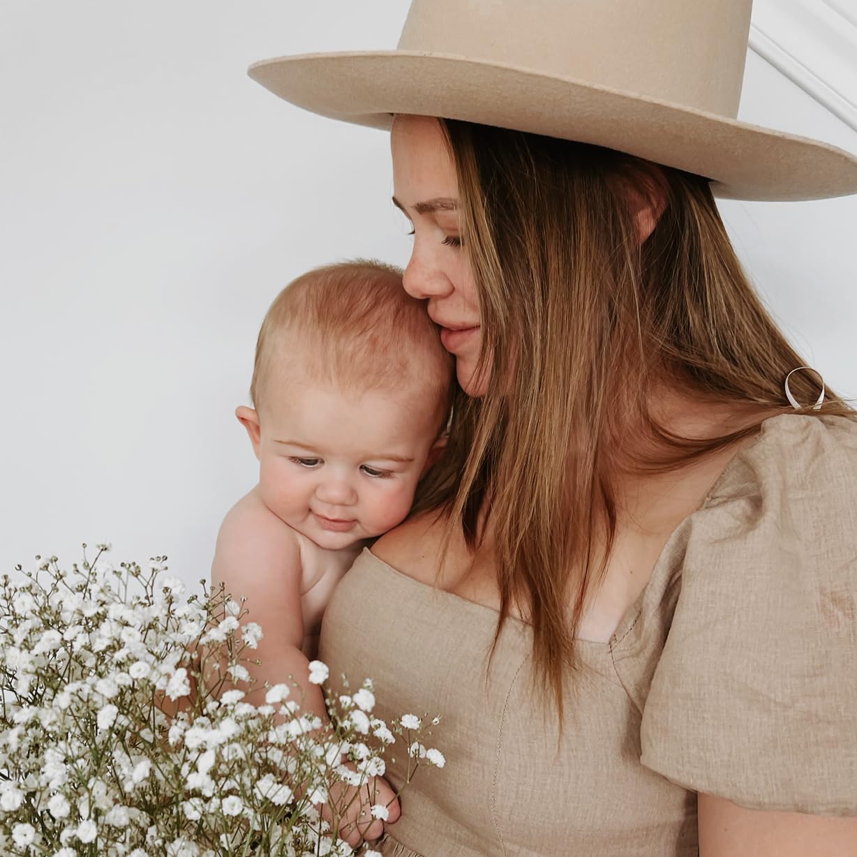 Ashley Hurst's Amazon Page