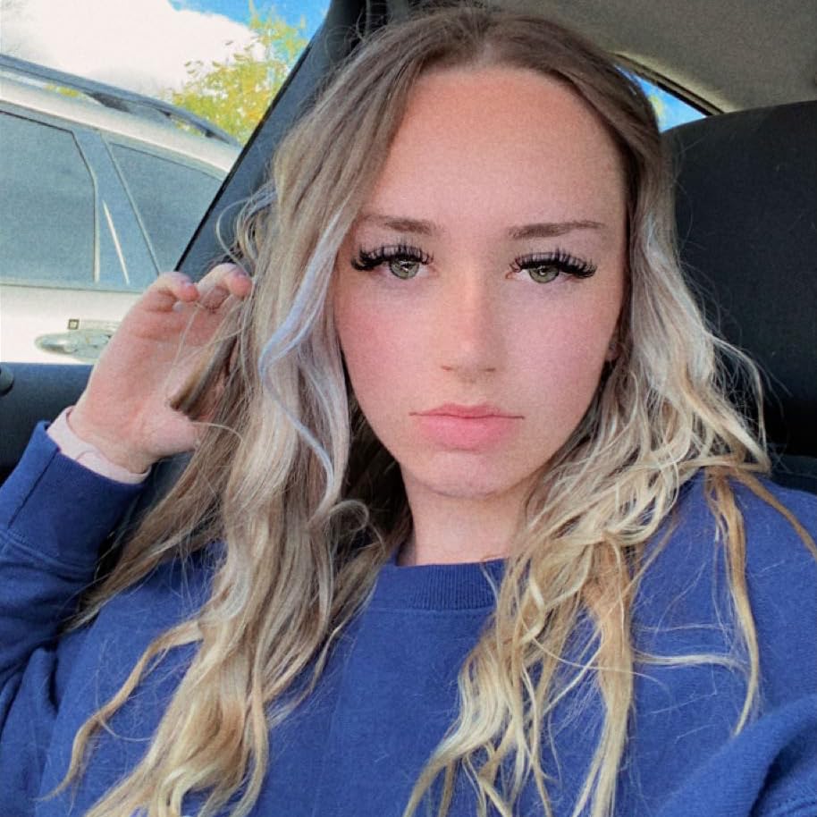 Alyssa Hewitt's Amazon Page