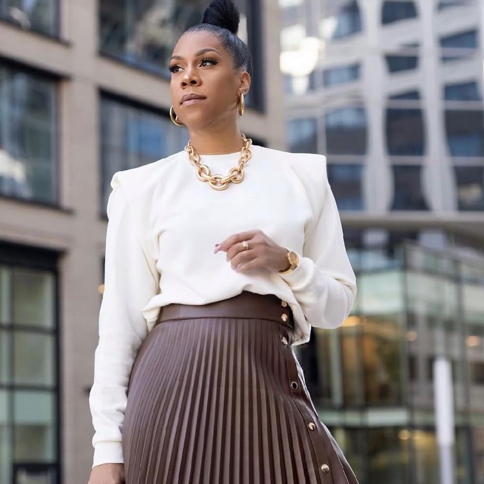 Navi Marlow's Amazon Page