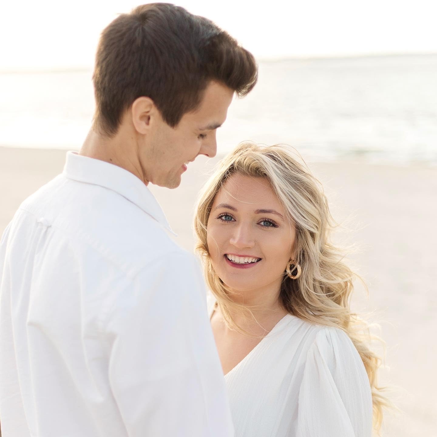 Vanessa Weaver's Amazon Page