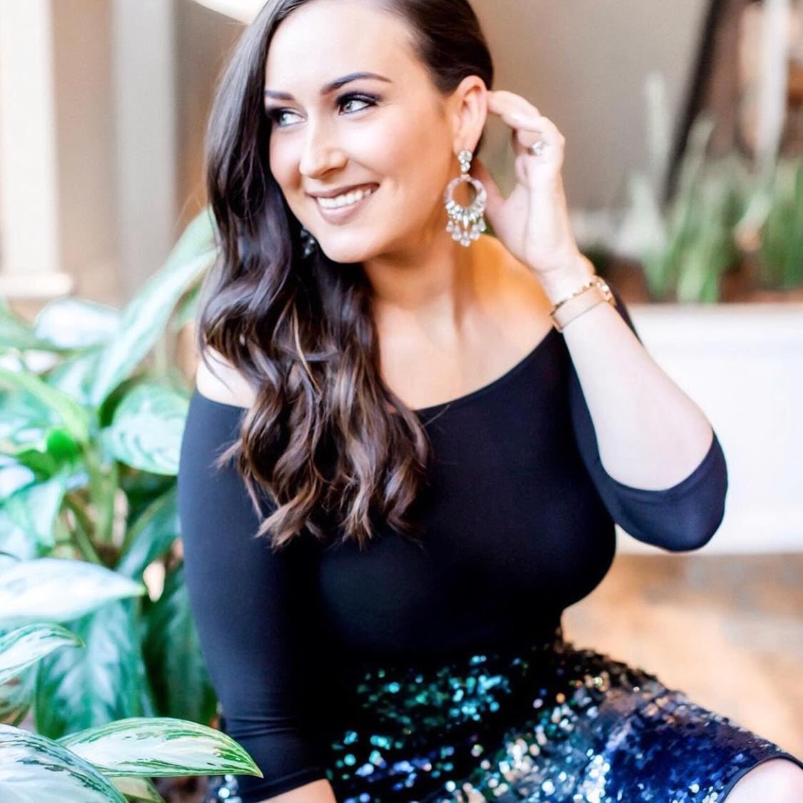 AJ Yates's Amazon Page