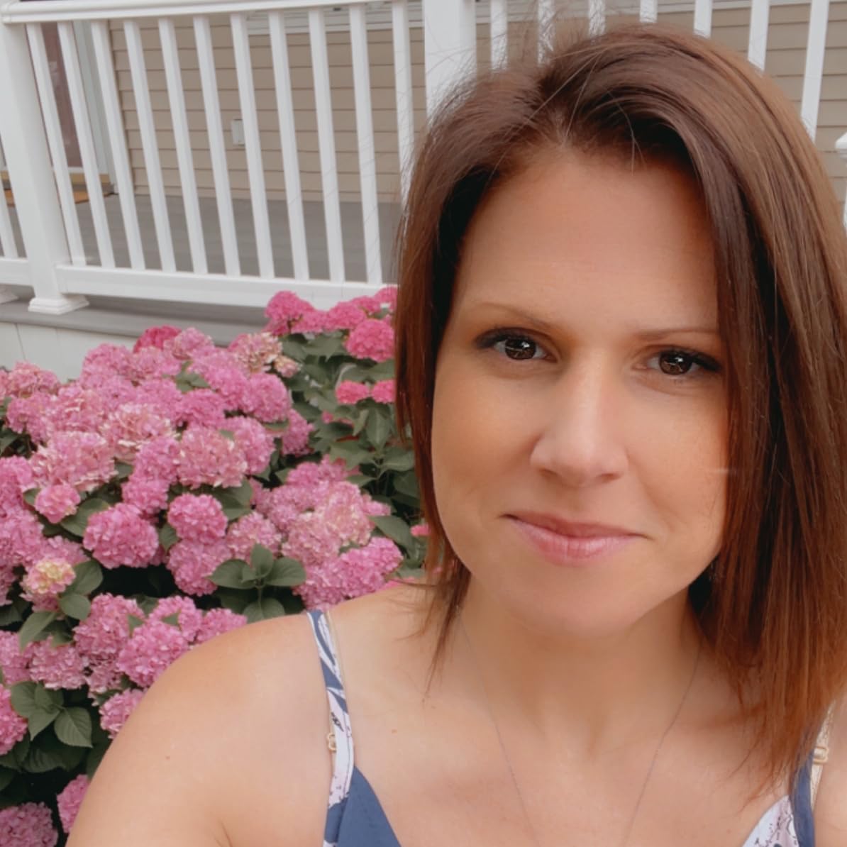 Laura Snitcher's Amazon Page