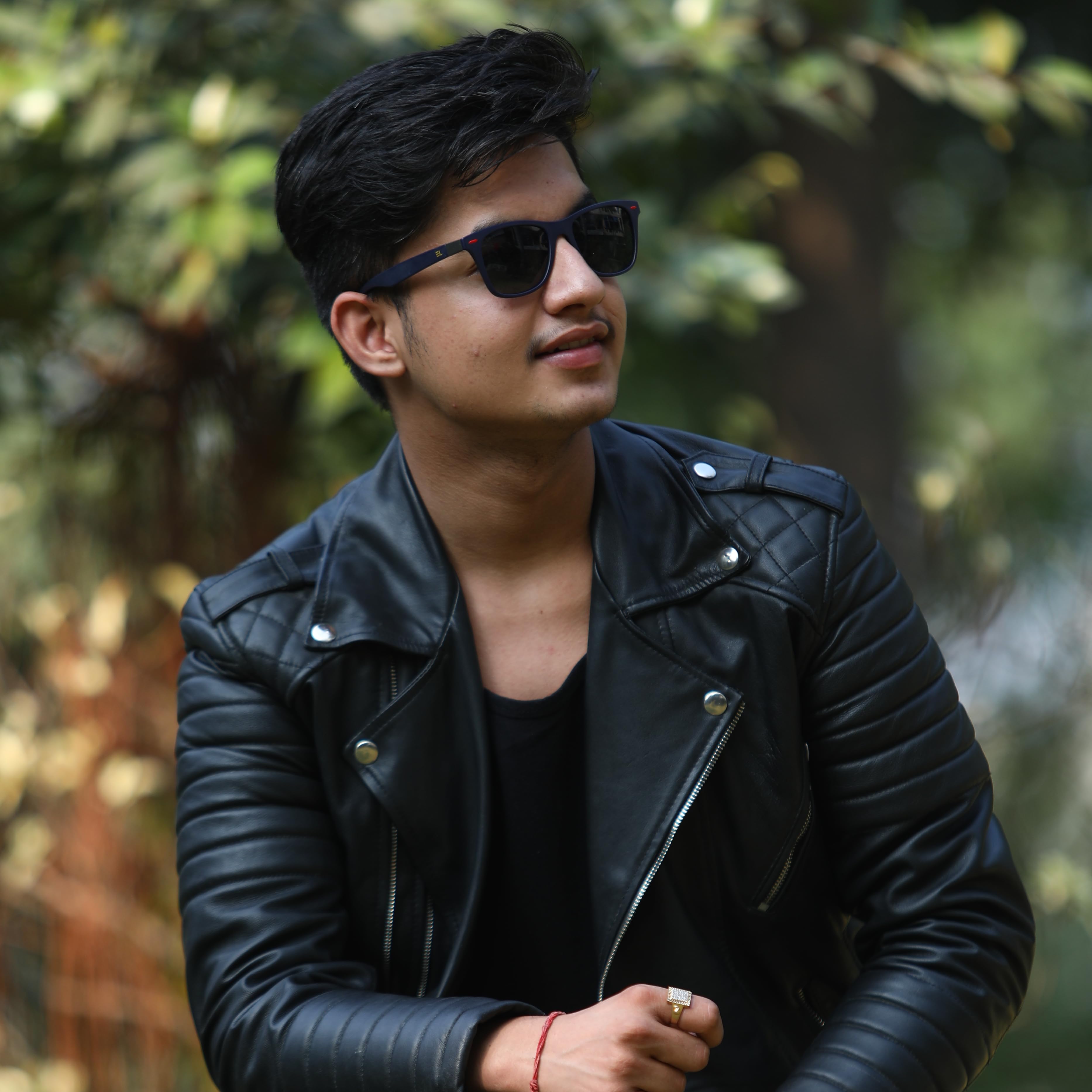 Anuj shukla's Amazon Page