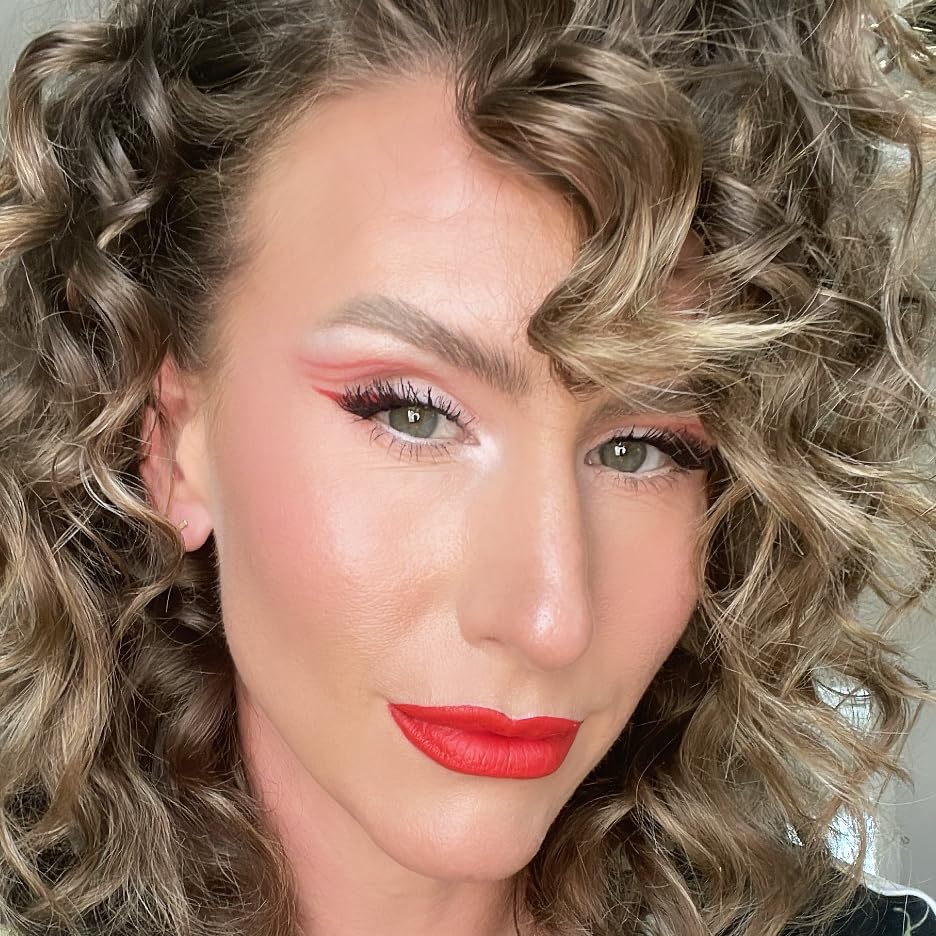 Amelia's Amazon Page