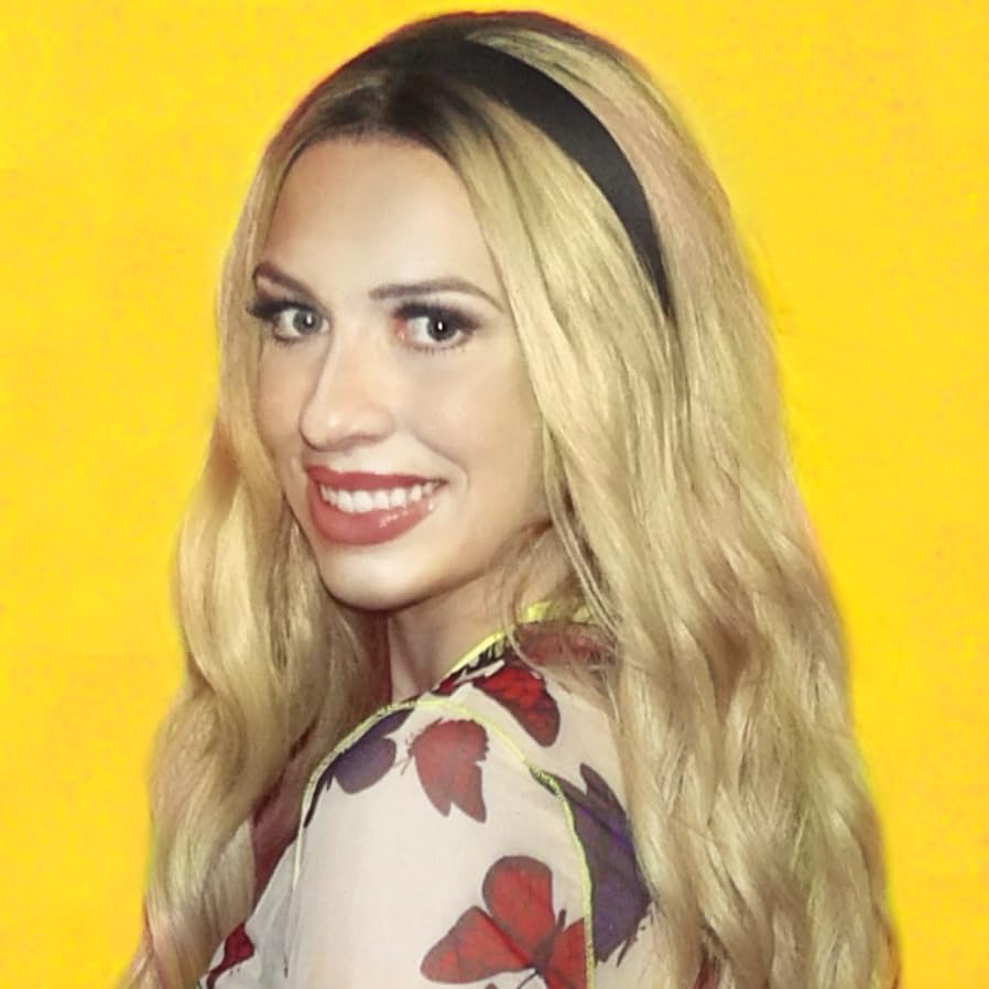 Emily Messick IG: emilymessick24's Amazon Page