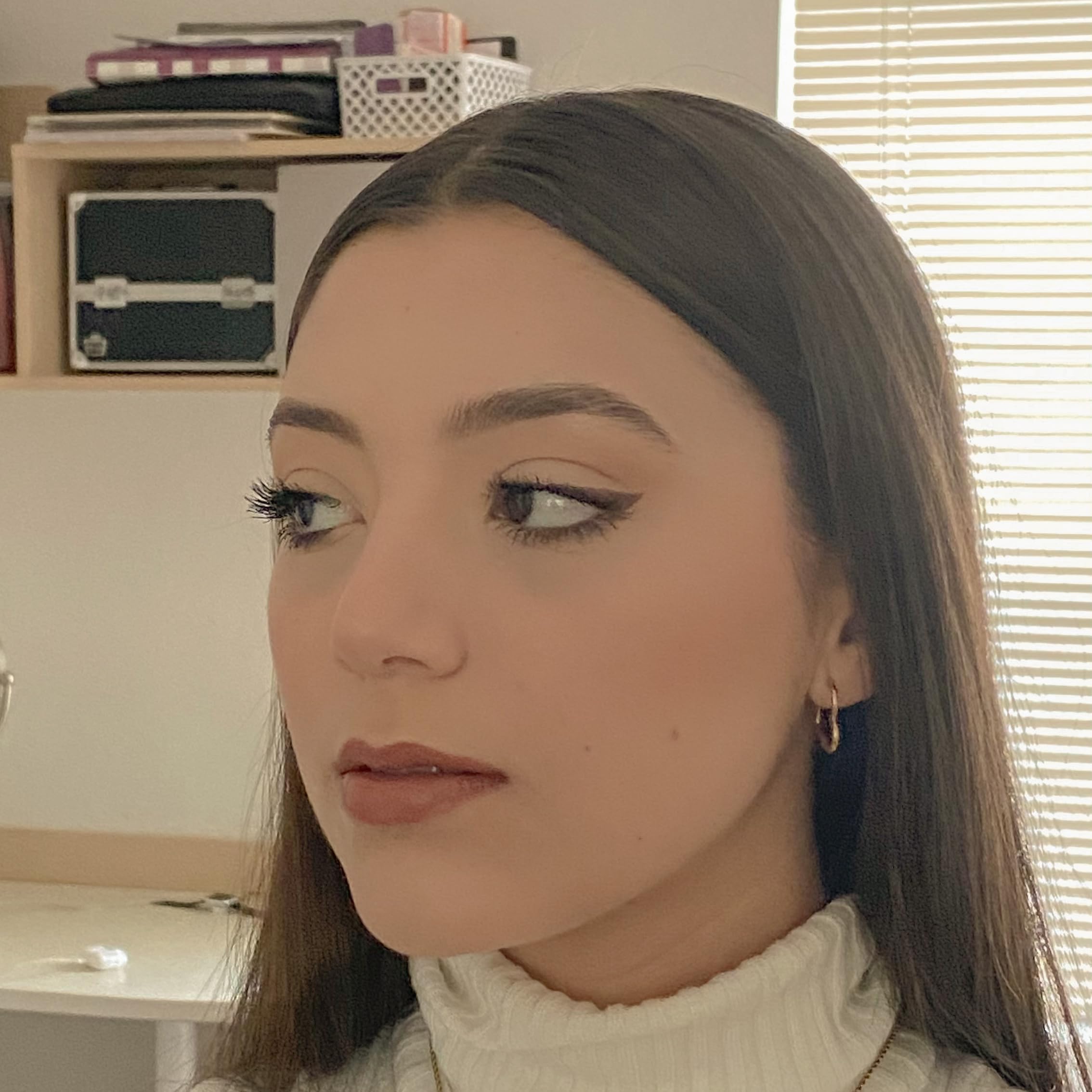 Val's Essentials's Amazon Page