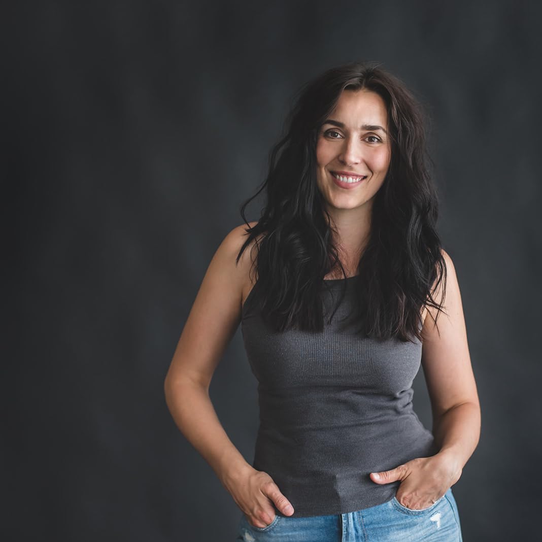 Vicki Middleton | Plant Based Families's Amazon Page