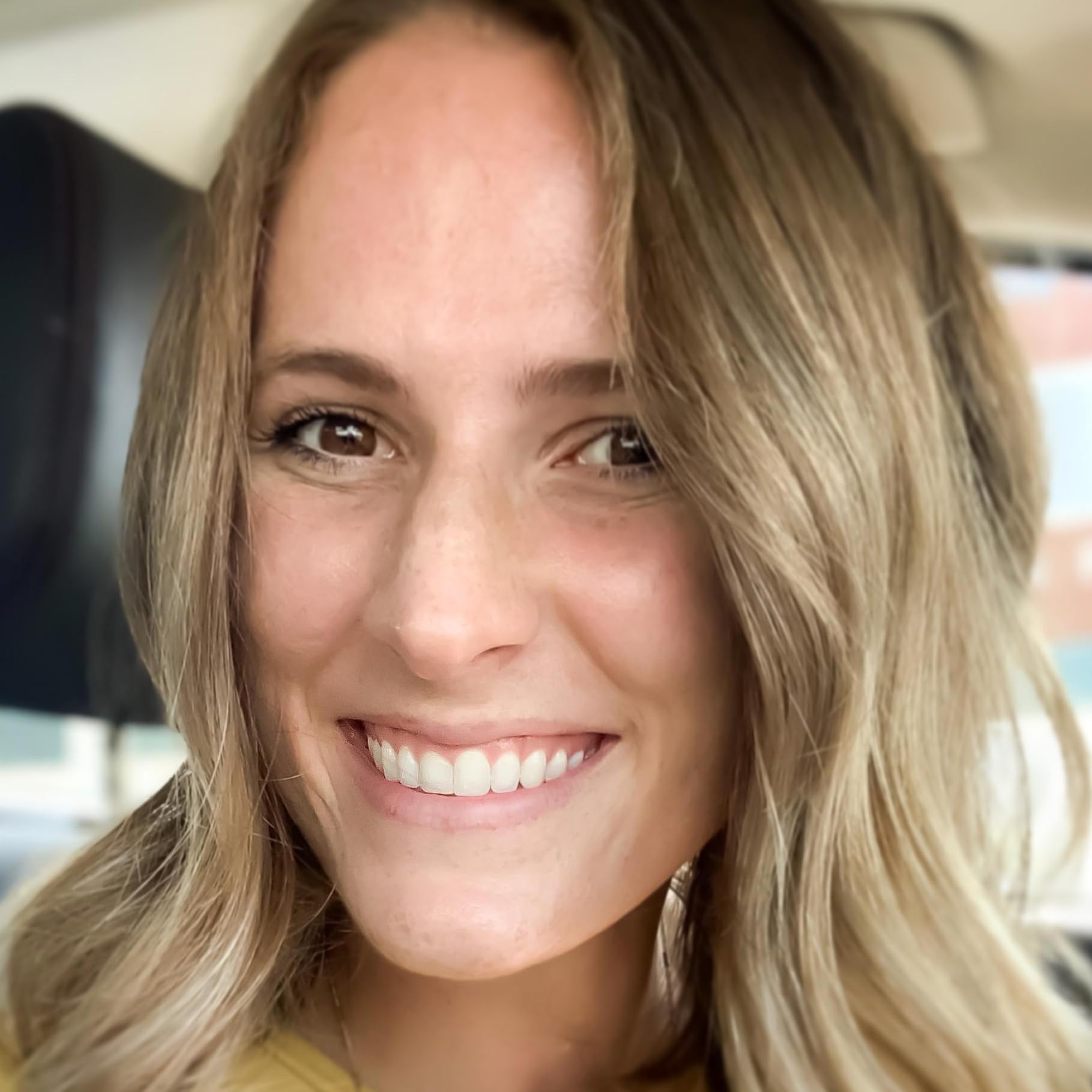 Meg Del Design's Amazon Page