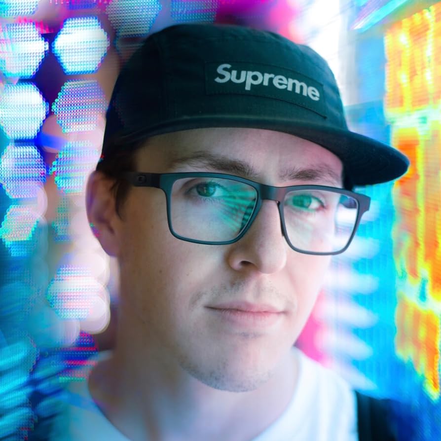 Ty Newcomb Photography's Amazon Page