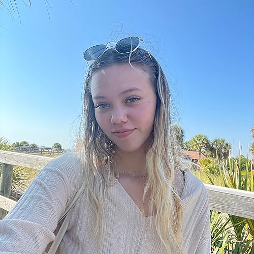 Paris Williams's Amazon Page