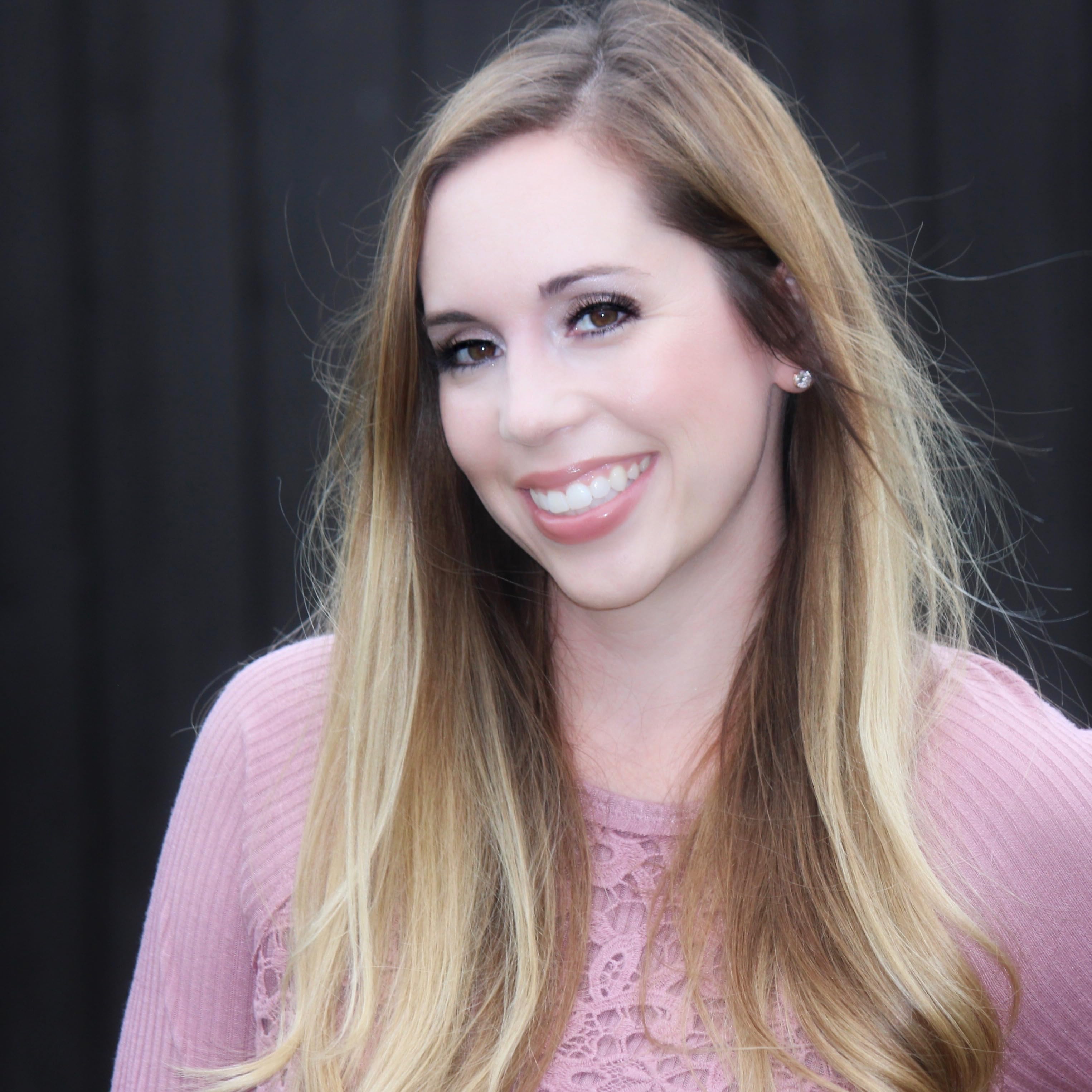 Sarah | Craft Blogger at shescraftyandsheknowsit.com's Amazon Page