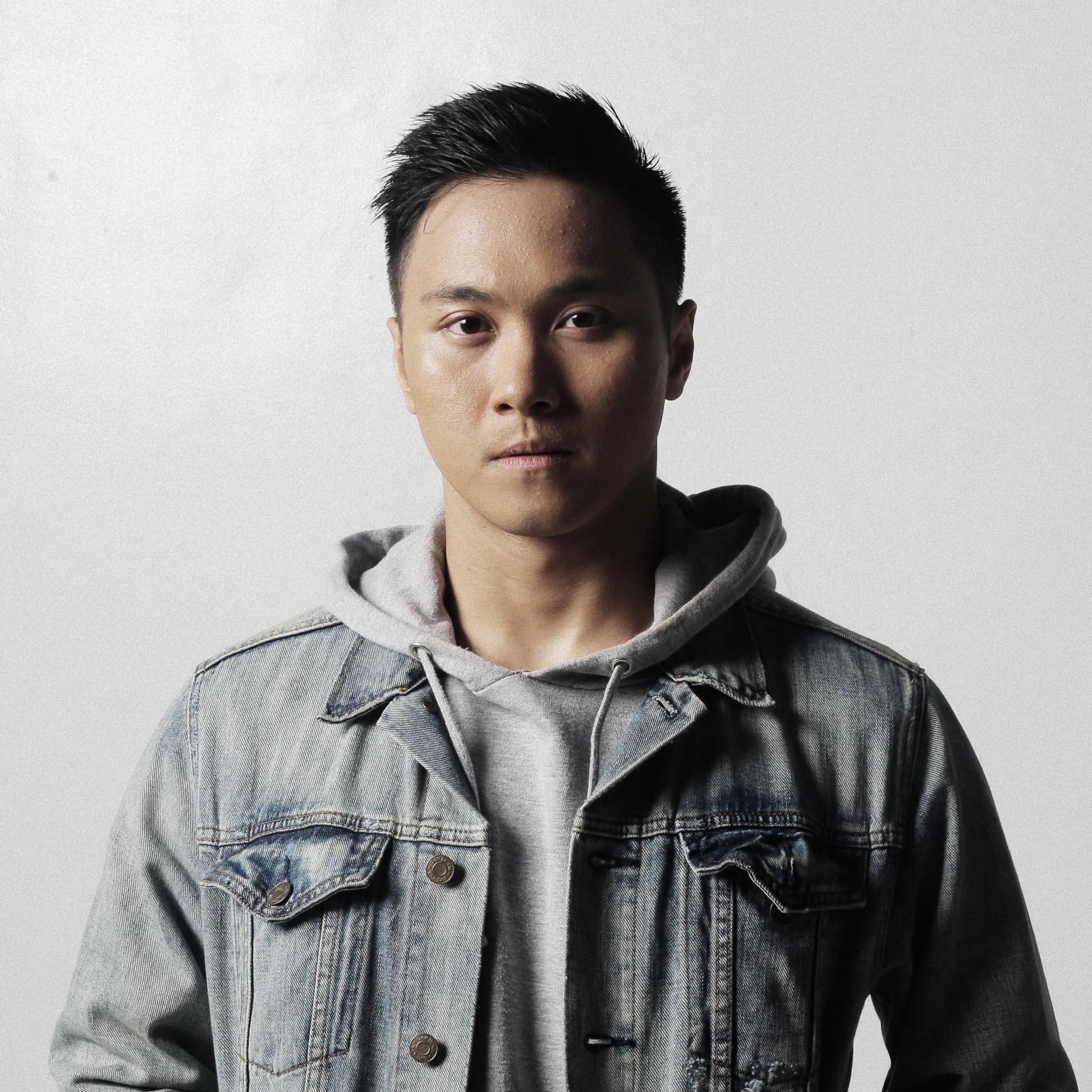 DJ Carlo Atendido's Amazon Page