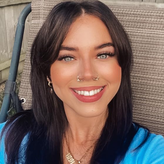 Mara Henderson's Amazon Page