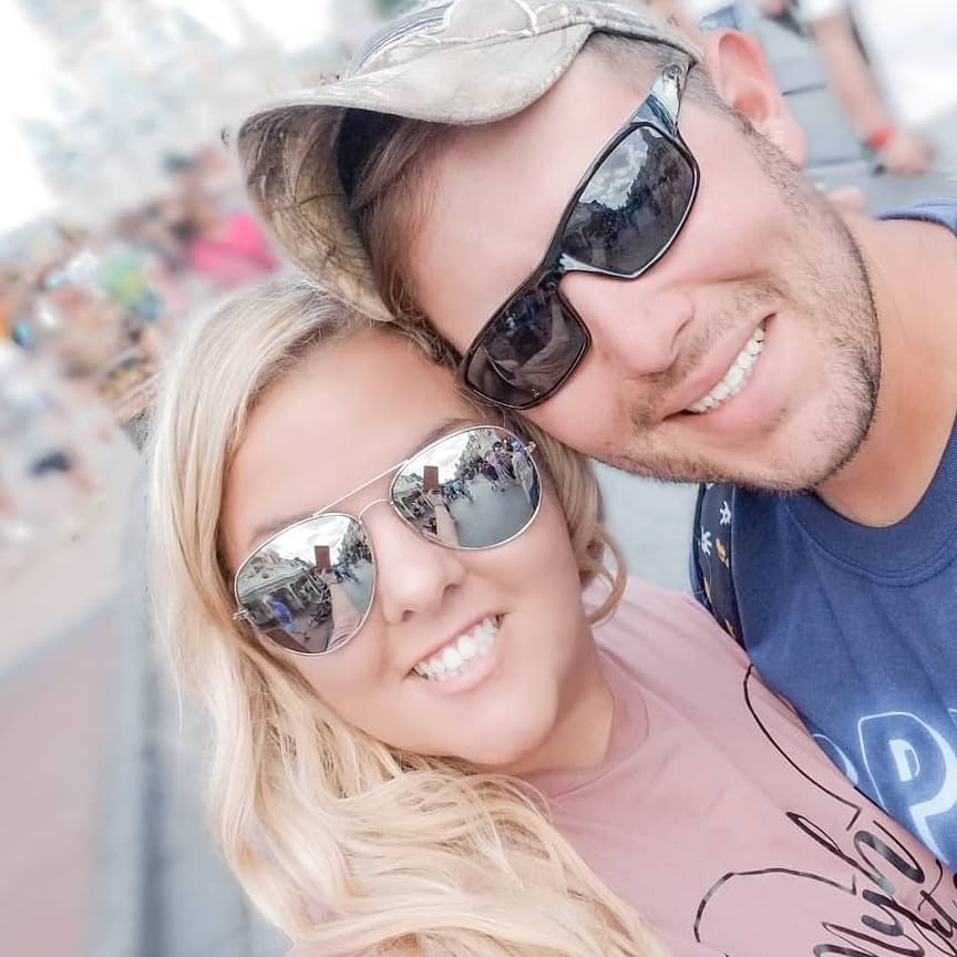 Jenna Cuccionilli's Amazon Page