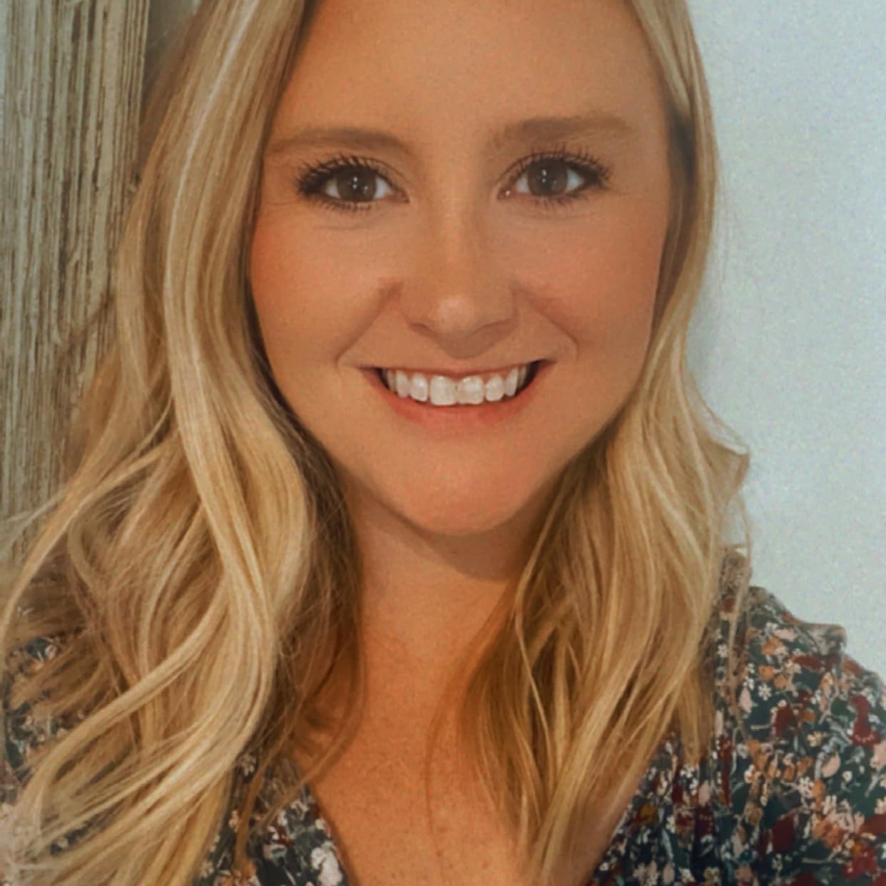 Ashley Kinney's Amazon Page