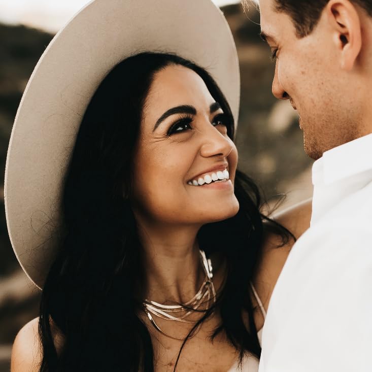 Lyssa Lynette's Amazon Page