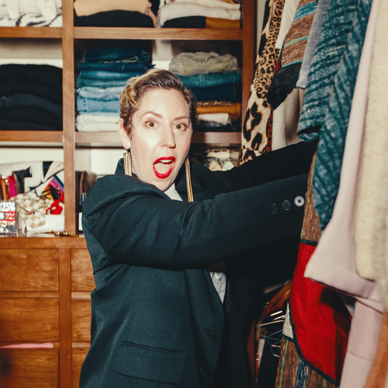 Erica Reitman | Icon Status's Amazon Page