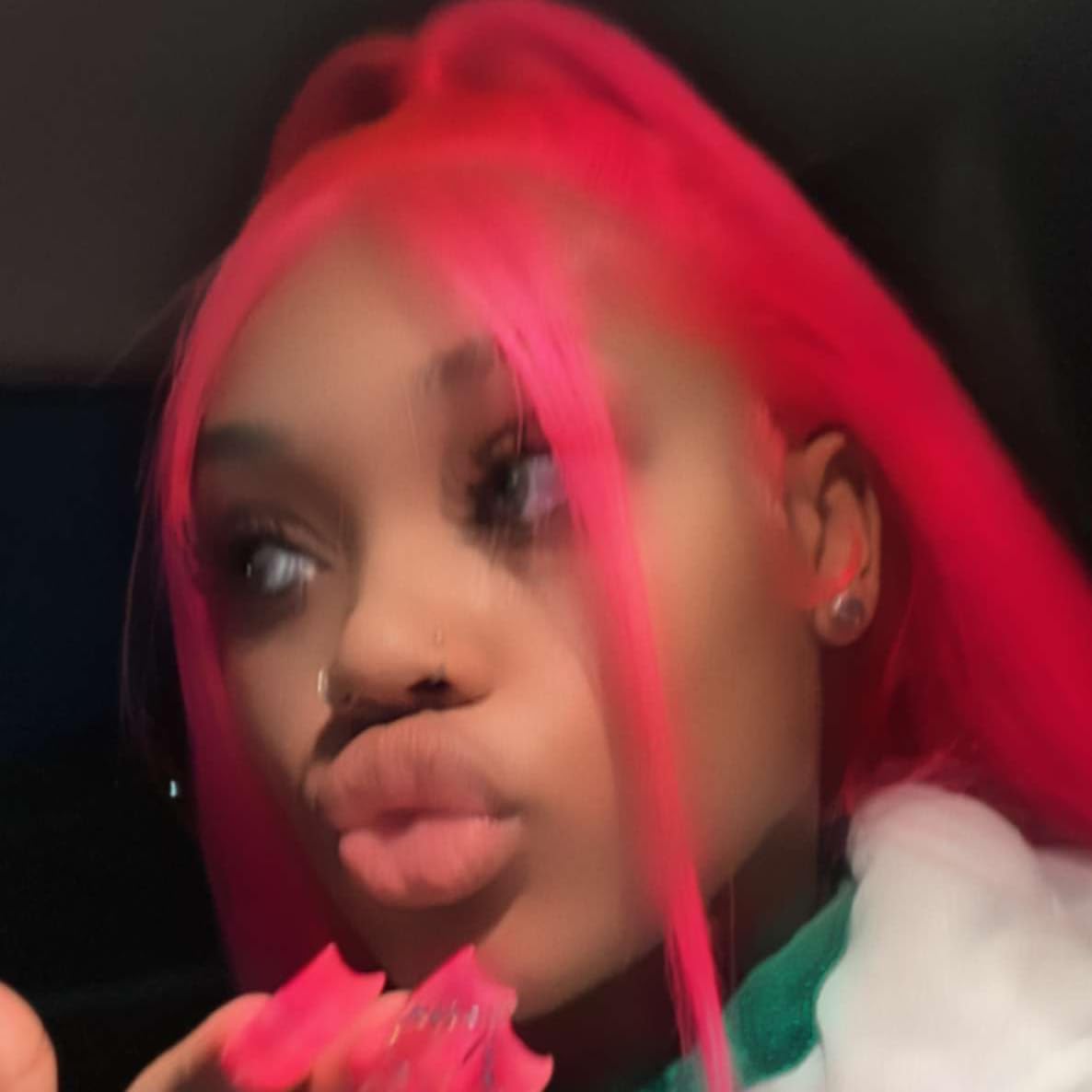 NIYA DE’JAI's Amazon Page