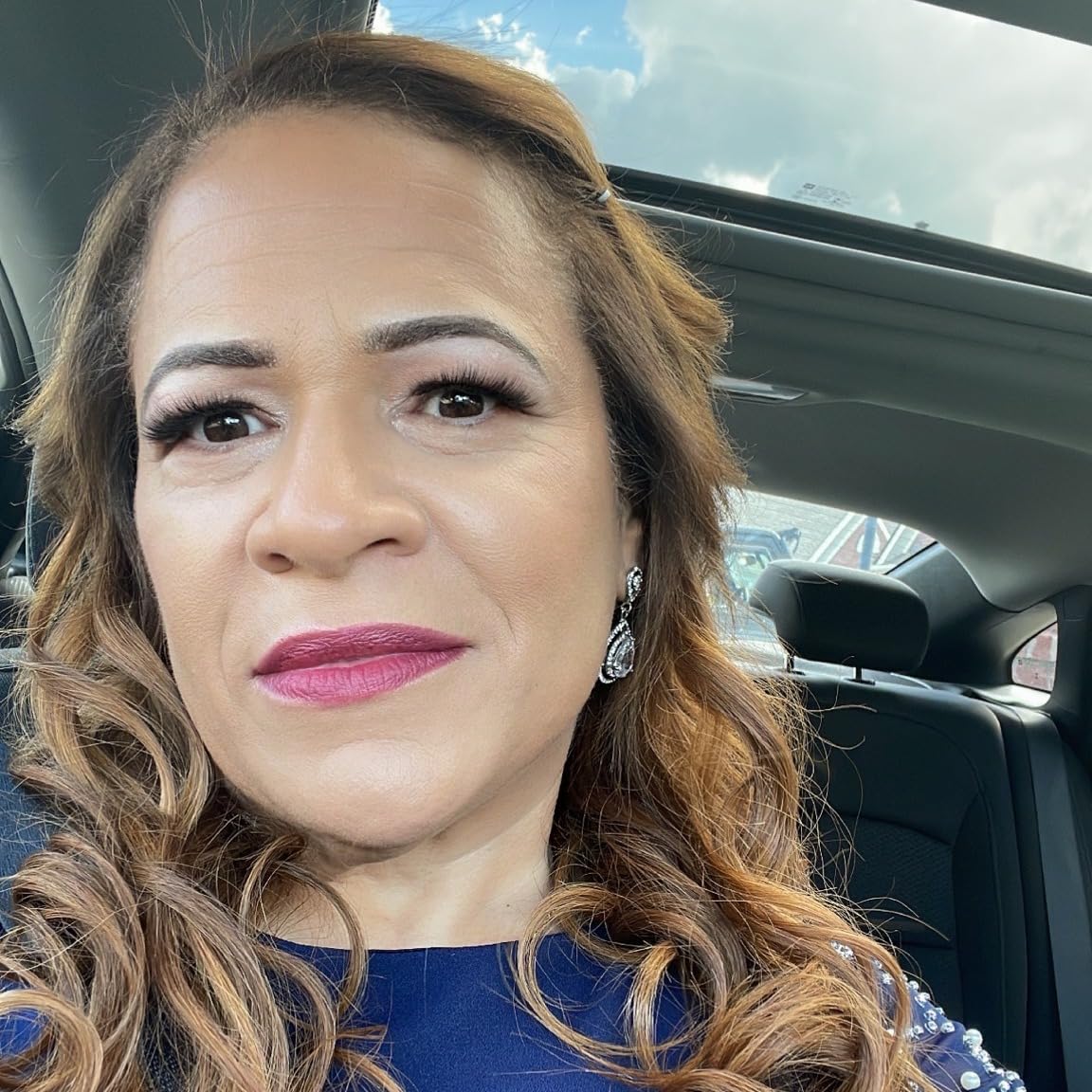 Laura Torres Pezzotti's Amazon Page