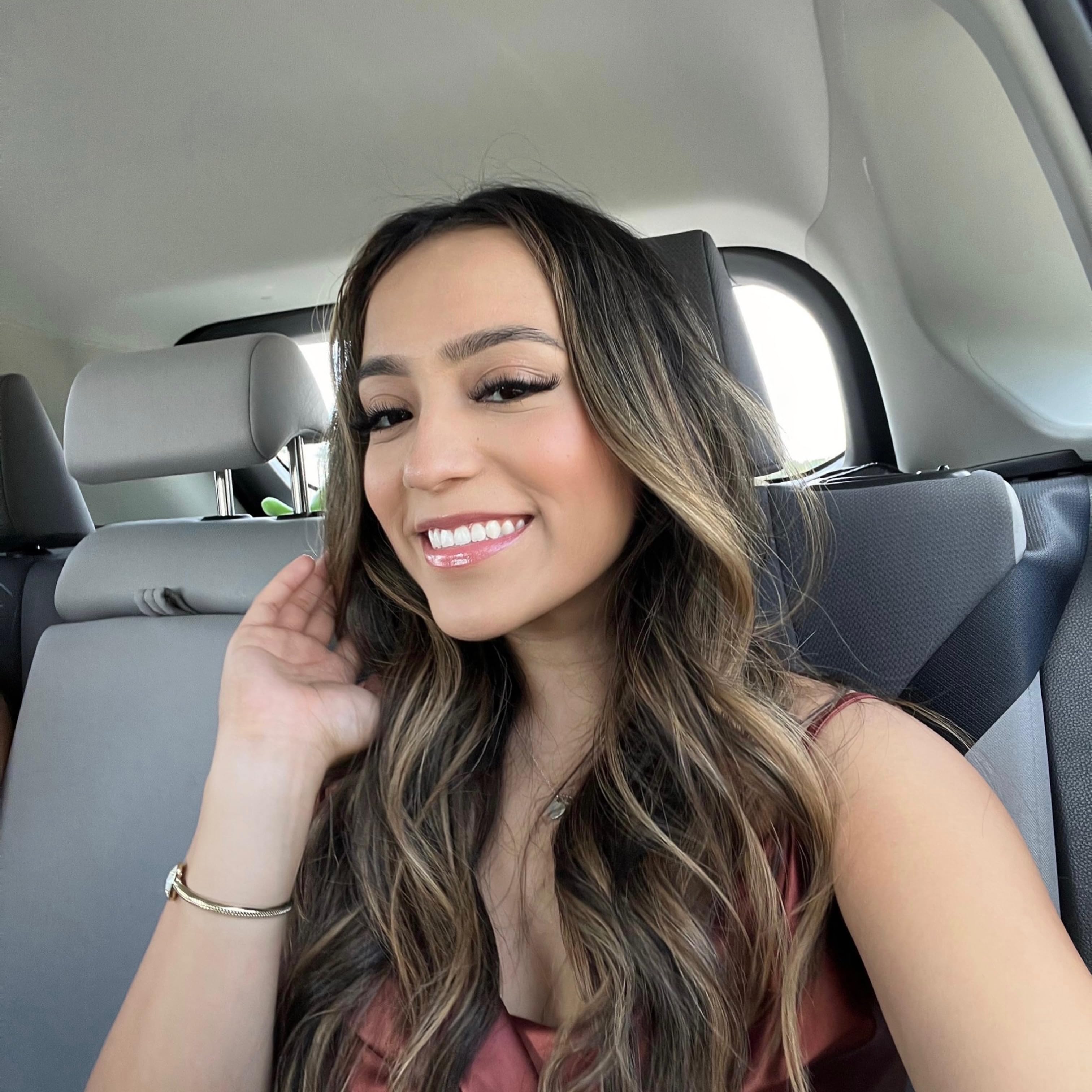 Jasmine Reyes's Amazon Page