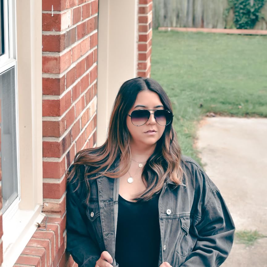 Alyssa Loraine's Amazon Page