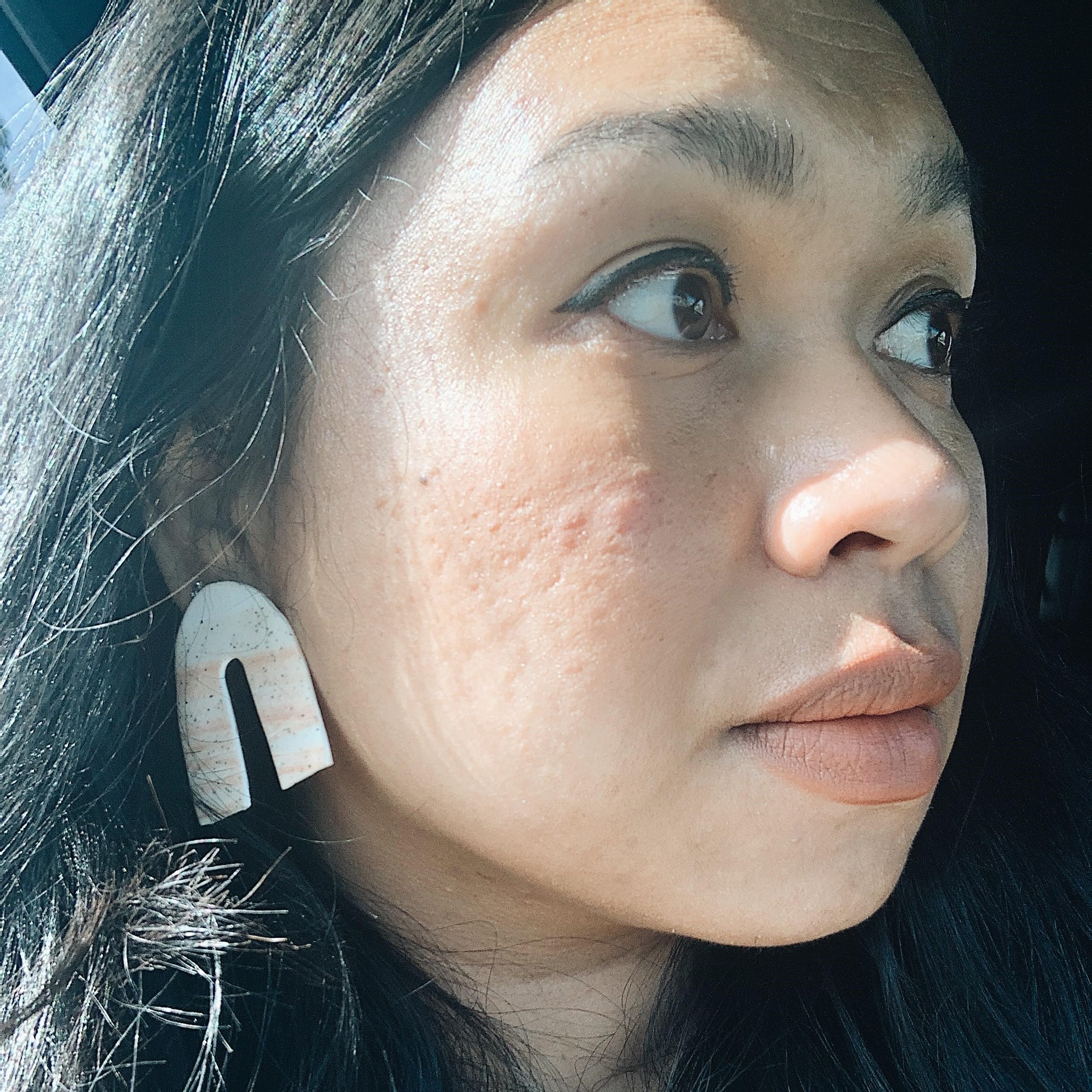 Myra Gavini's Amazon Page