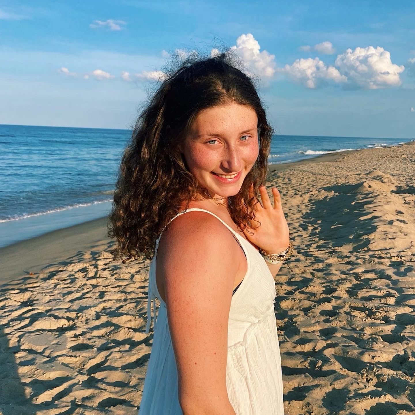 Isabelle Jones's Amazon Page