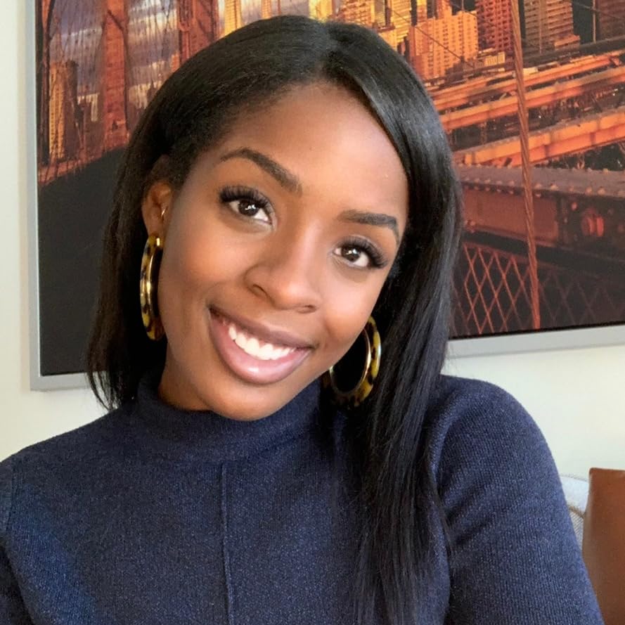 Simone Saunders's Amazon Page