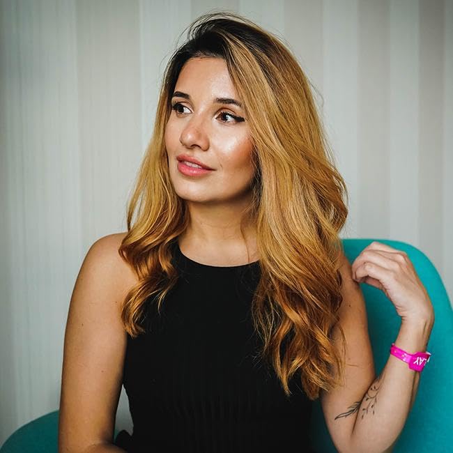 Cadaea's Amazon page