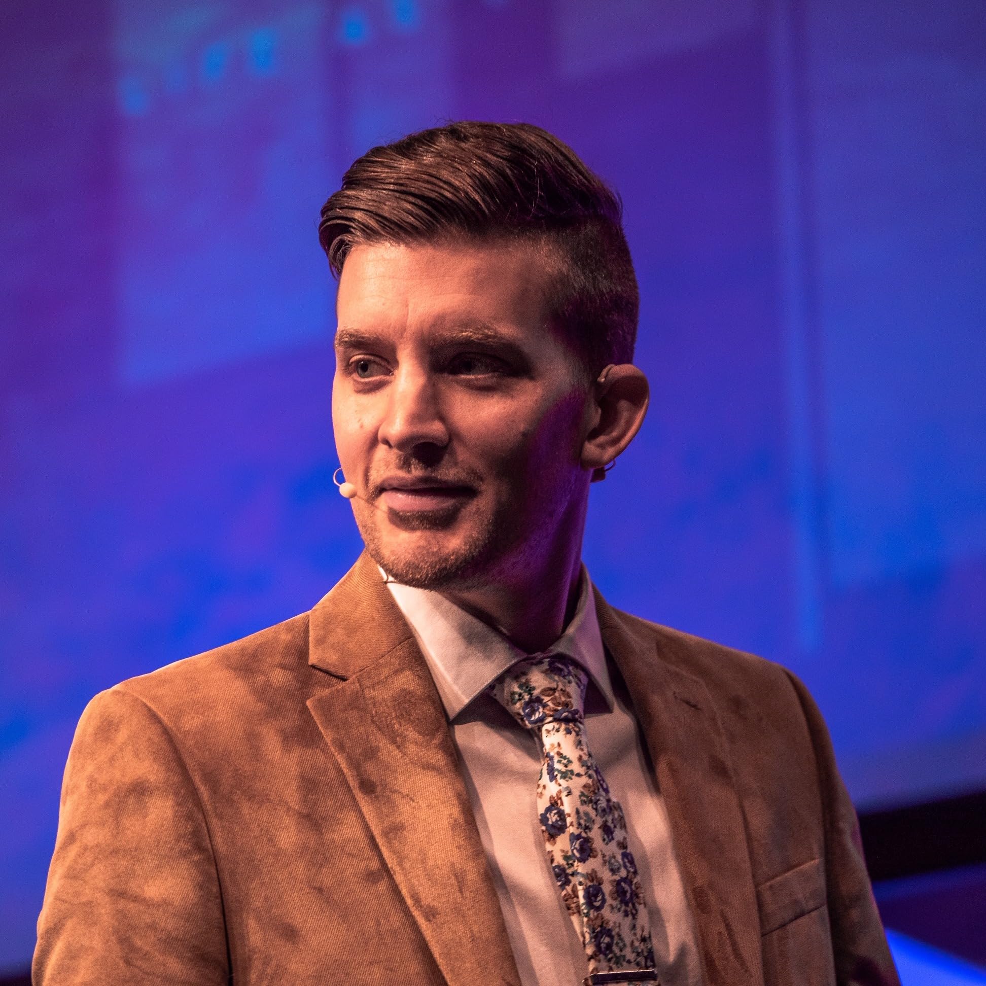 Dustin Barker's Amazon Page