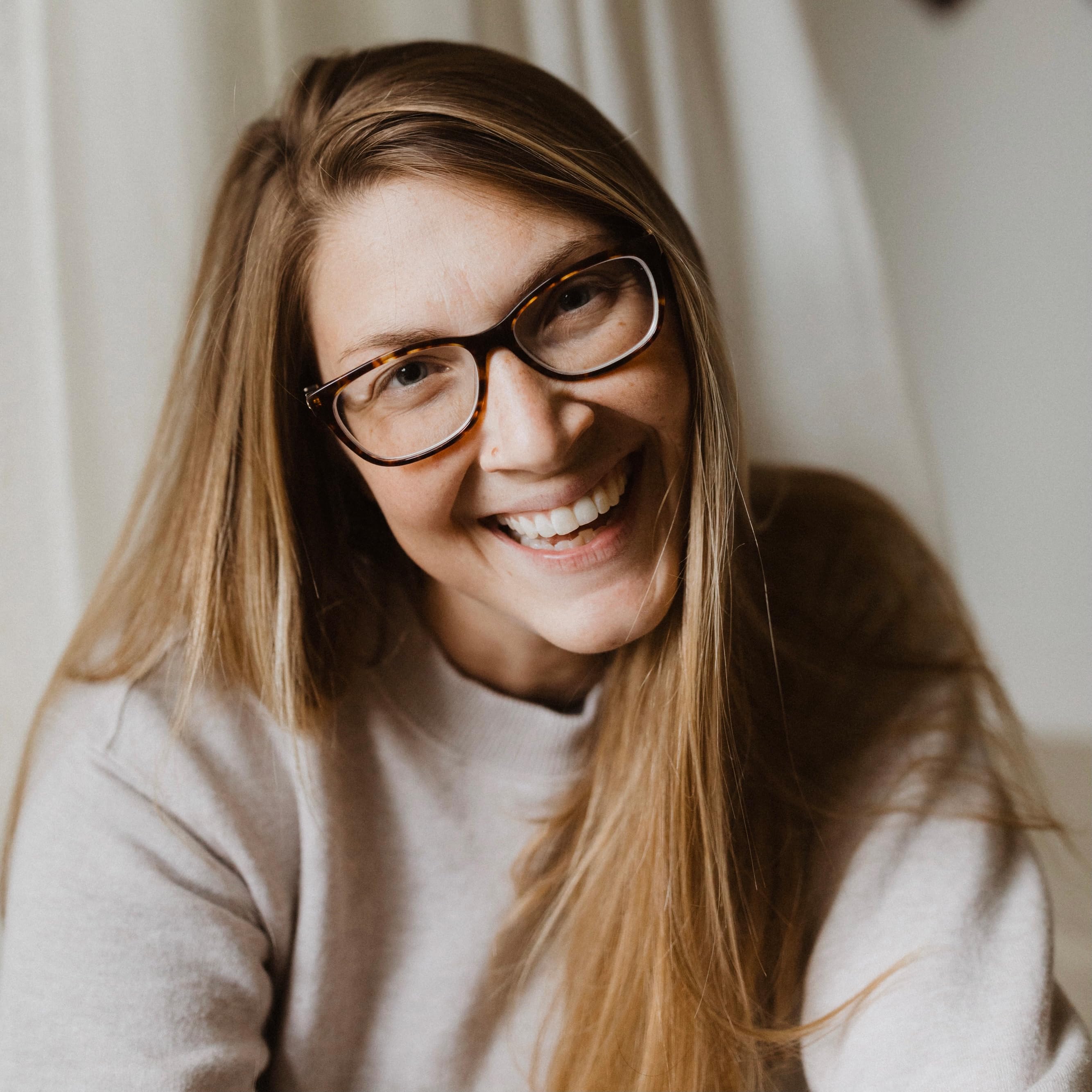 Laura Wills Photography's Amazon Page